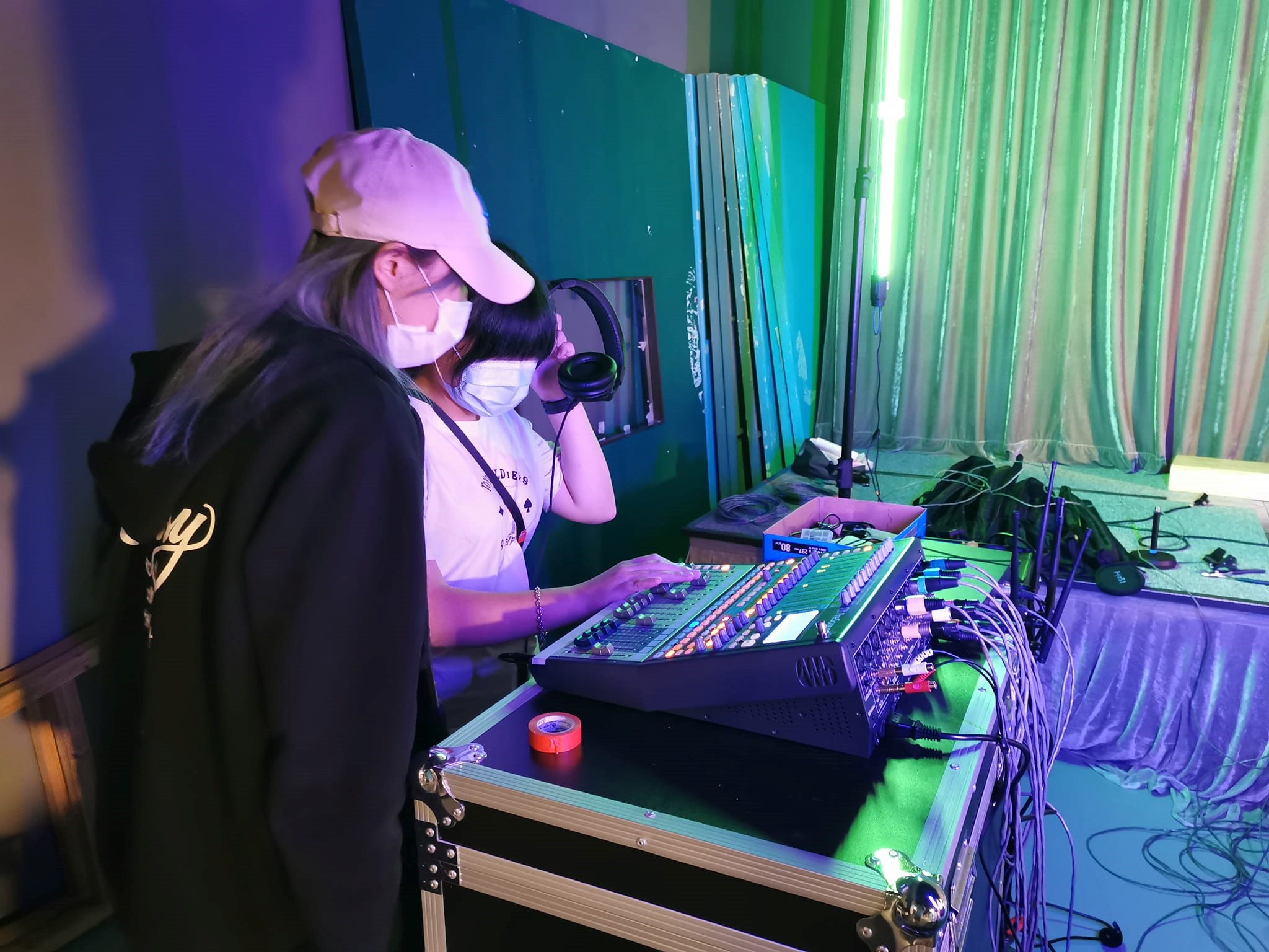 JCC Students master music skills from live performance - Hong Kong Chu ...